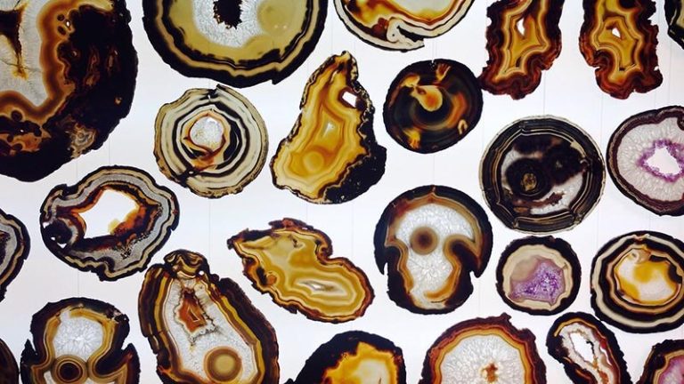 Agat – Właściwości, Znaczenie i Kolory. Dlaczego Ten Kamień Jest Tak ...